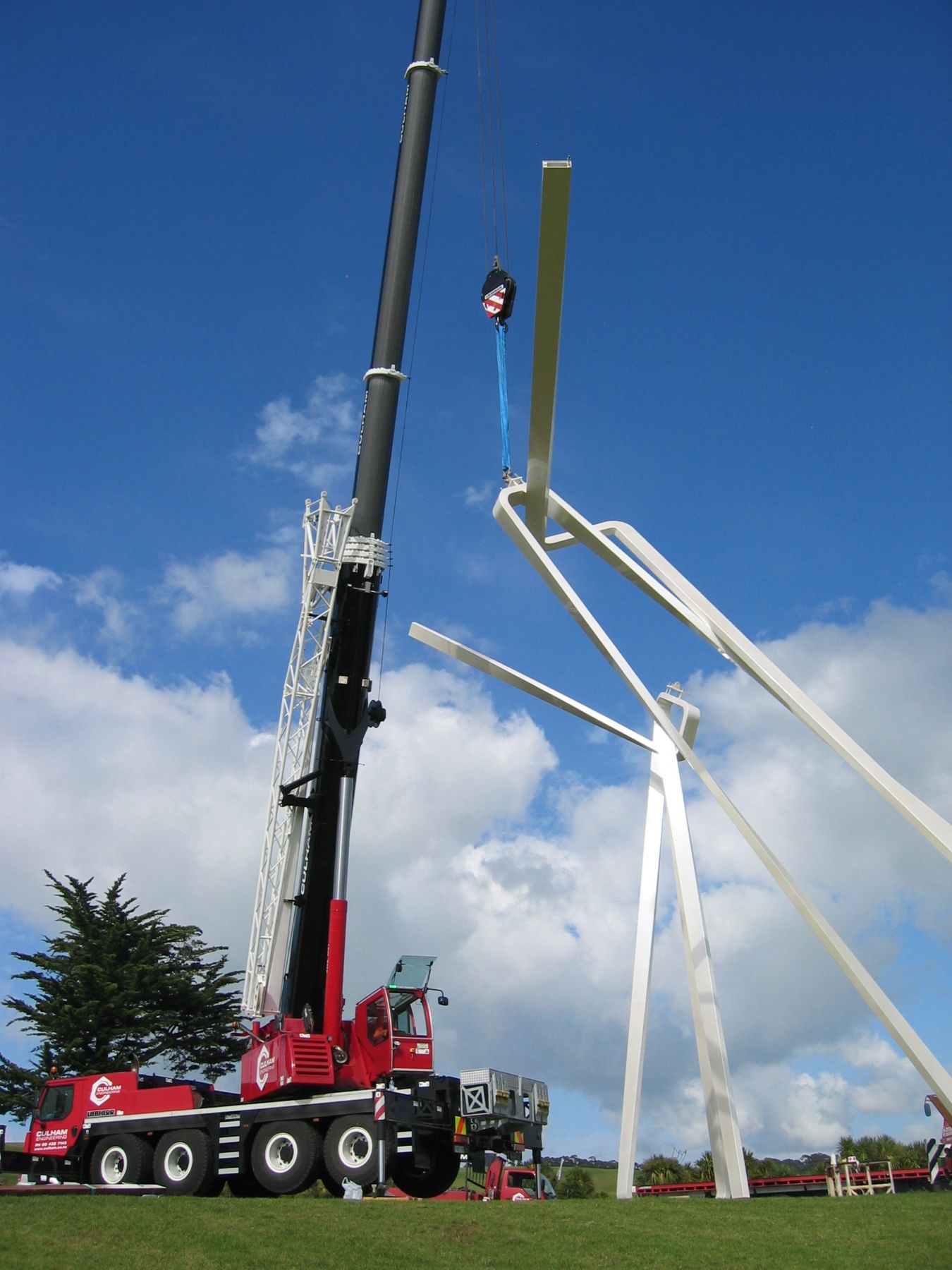 Liebherr 100t mobile crane hire Whangarei - Culham Engineering