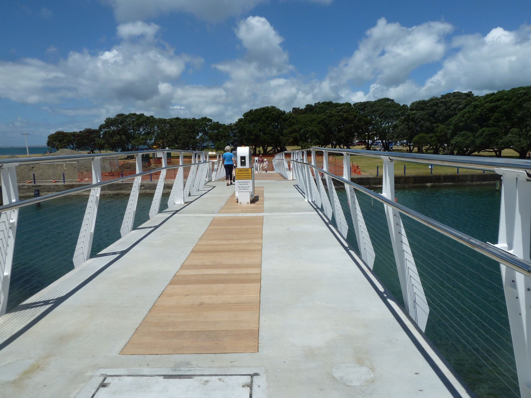 Wairau Stream Pedestrian Bridge - Culham Engineering